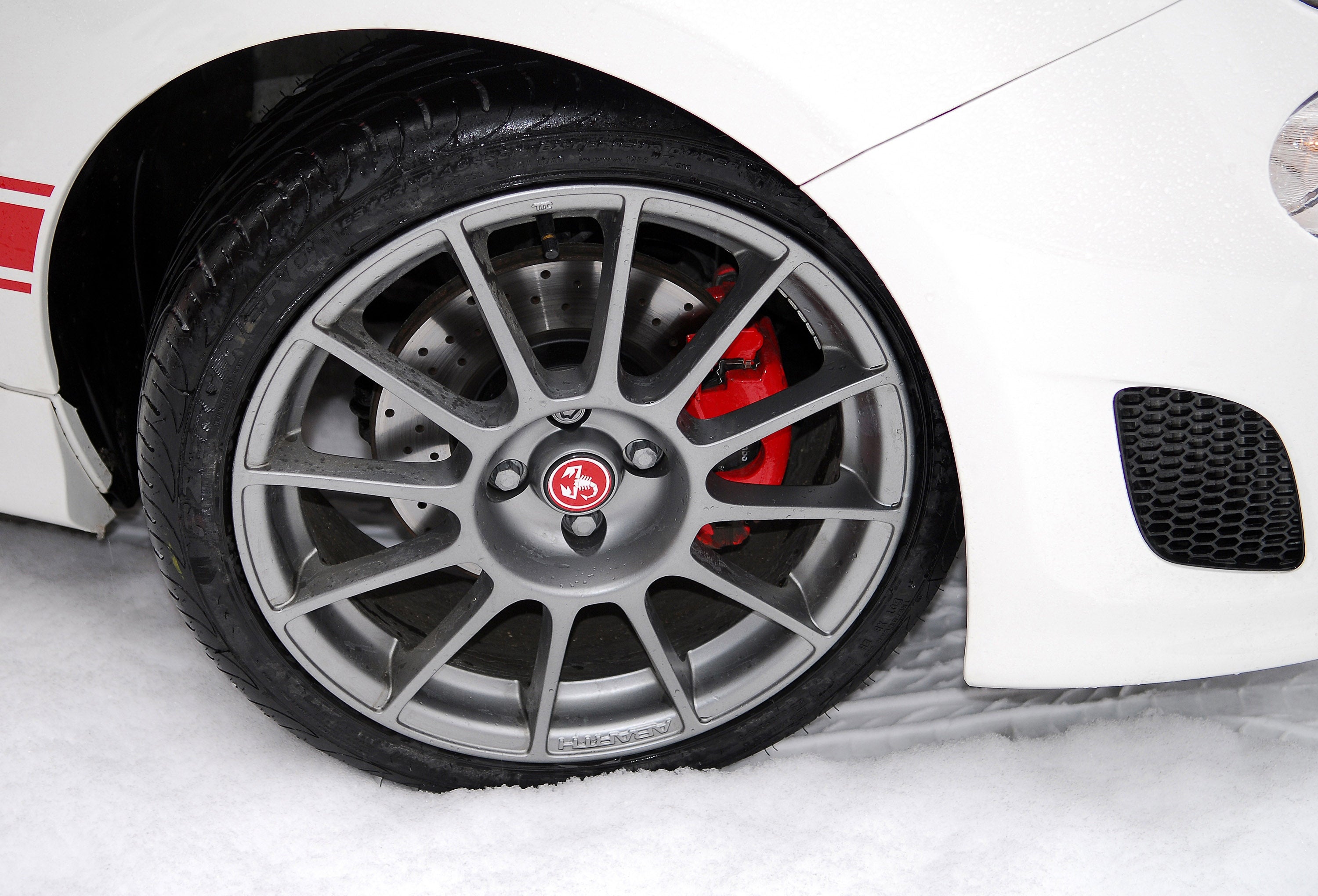 Genuine Abarth 500 / 595 / 695 Esseesse Alloy Wheel - Titanium ...